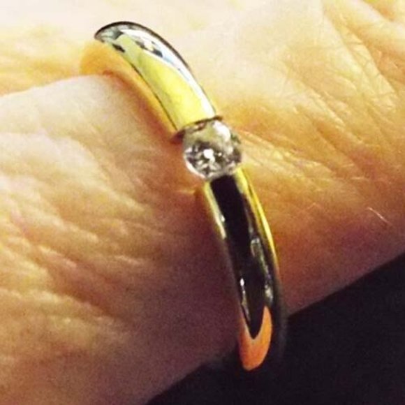 RARE UNIQUE DESIGNS | Jewelry | Sophisticated Designer Inspired Golden ...